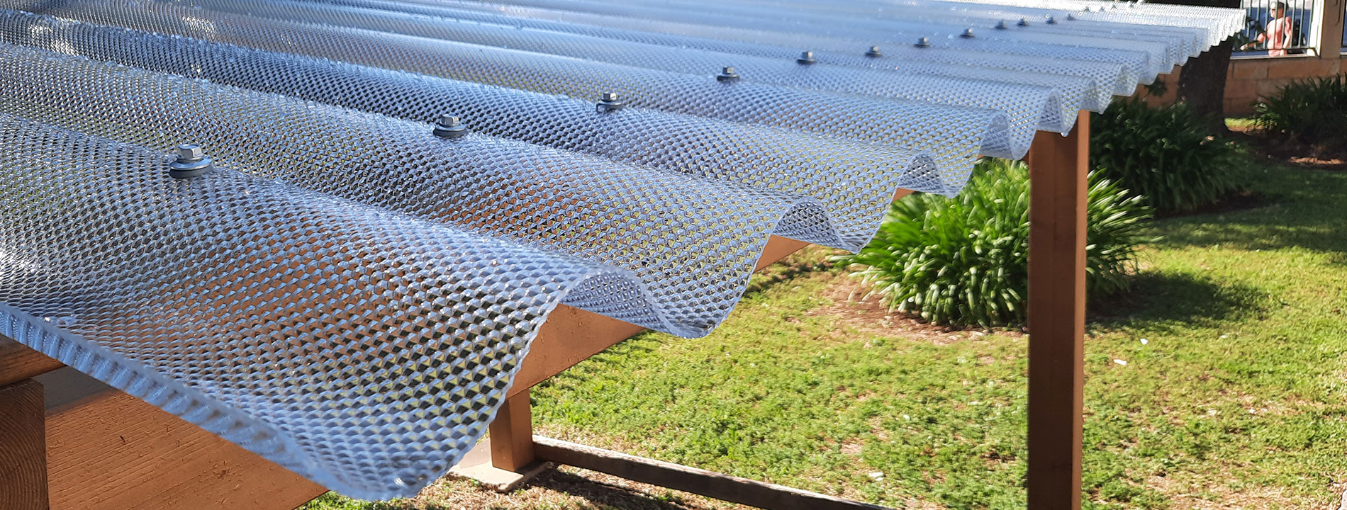 SUNTUF Beehive High impact profiled polycarbonate roofing sheet ...